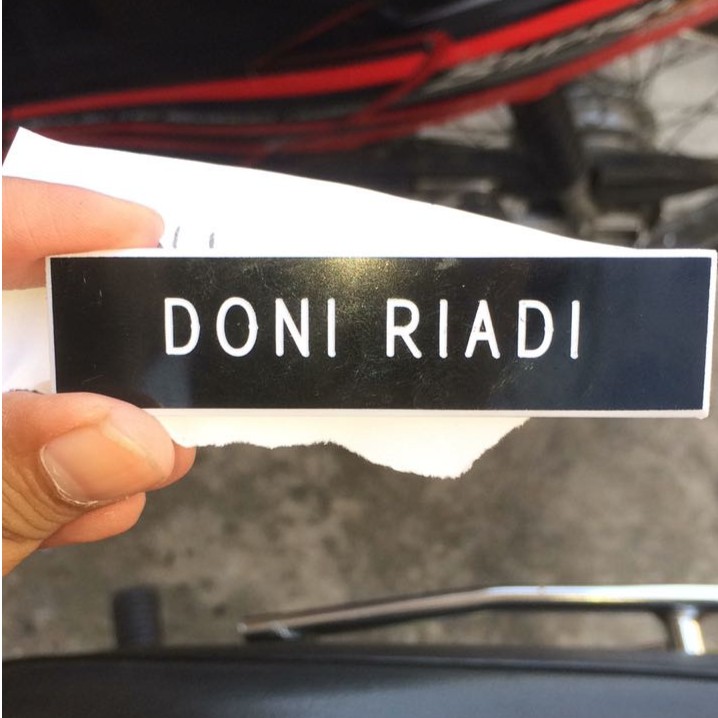 Jual Murah!! Name tag Papan Nama Ukir PENITI PAKU MAGNET PNS ...