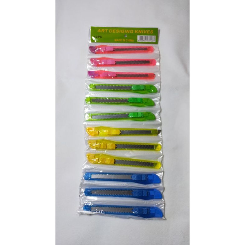 Jual CUTTER KECIL ISI 12 PCS | Shopee Indonesia