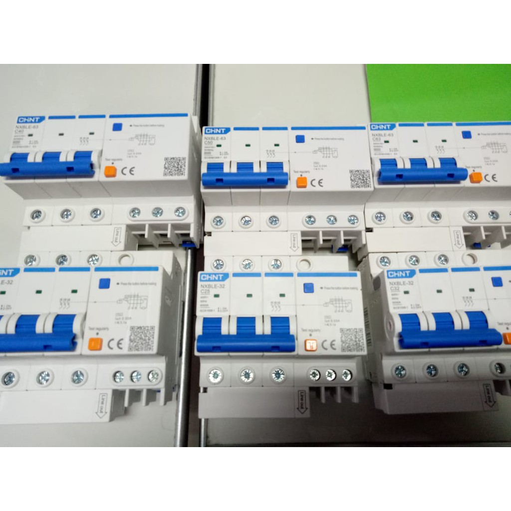 Jual RCBO CHINT ELCB + MCB NXBLE-63 3P 6kA 40,50,63A TANPA NETRAL | Shopee Indonesia