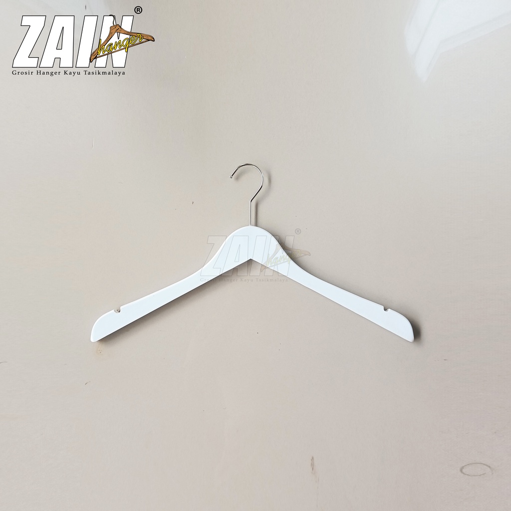 Jual ( SEMUA JENIS ) HANGER KAYU - UKURAN DEWASA & ANAK - WARNA NATURAL ...