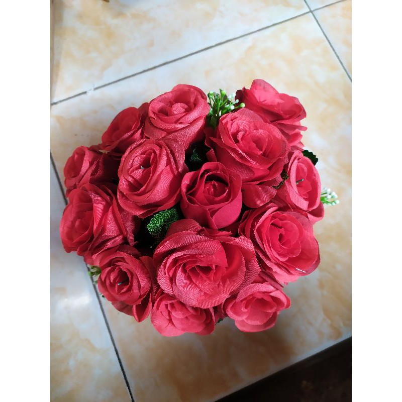 Jual Bunga Mawar merah/tanaman hias plastik/palsu/artificial | Shopee ...