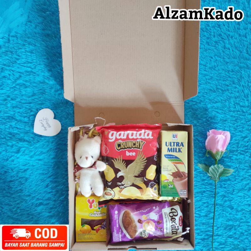 Jual Hampers Snack Box Ulang Tahun / Hampers Jajan / Anniversary / Paket Kado Coklat / Hampers ...