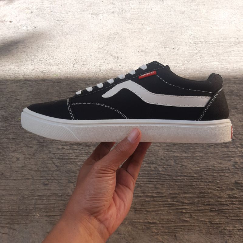 Jual AEROSTREET MASSIVE HITAM NATURAL | Shopee Indonesia