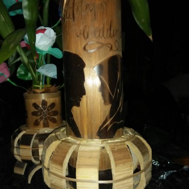 Jual Ukir bambu, terima pesanan bisa tambah foto sendiri sesuai pesanan ...