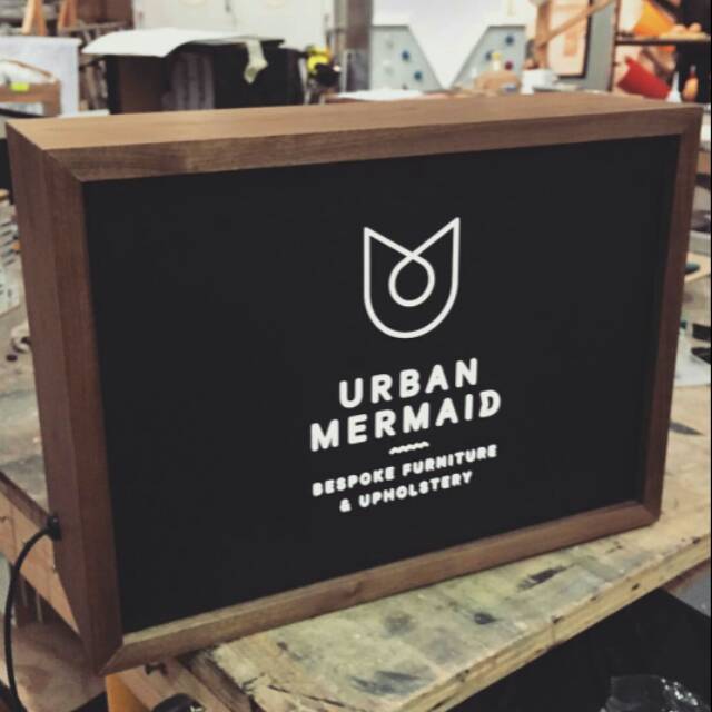 Jual Neon box indoor kayu acrylic 40x65cm | Shopee Indonesia