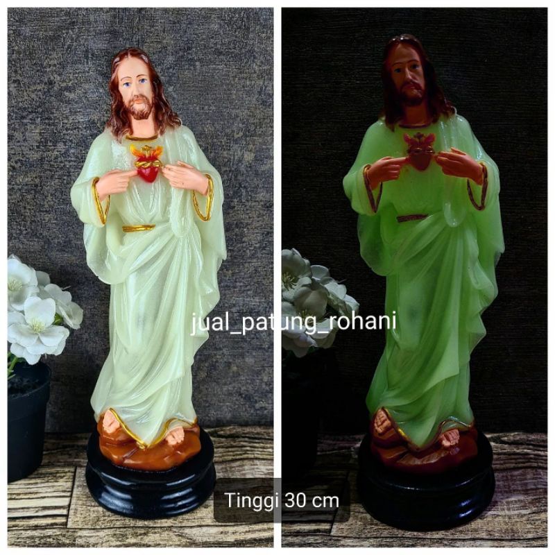 Jual Patung Yesus Hati Kudus Fosfor 30 cm | Shopee Indonesia
