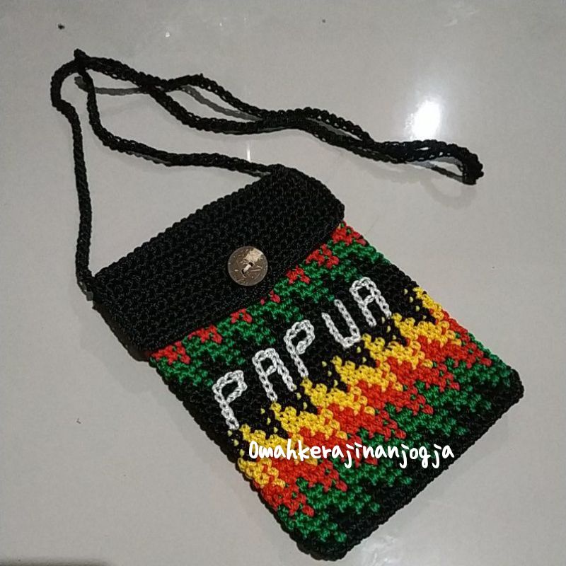 Jual tas rajut papua , tas noken papua , tas nilon emas papua | Shopee ...