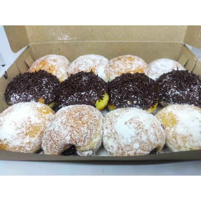 Jual bomboloni donat mix keju/bomboloni uht/bomboloni full susu ...