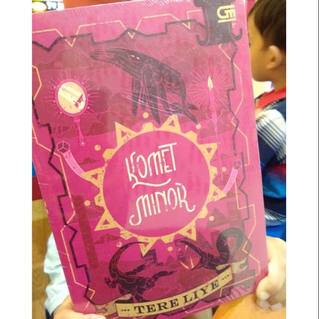 Jual Novel Komet Minor Karya Tere Liye Original | Shopee Indonesia
