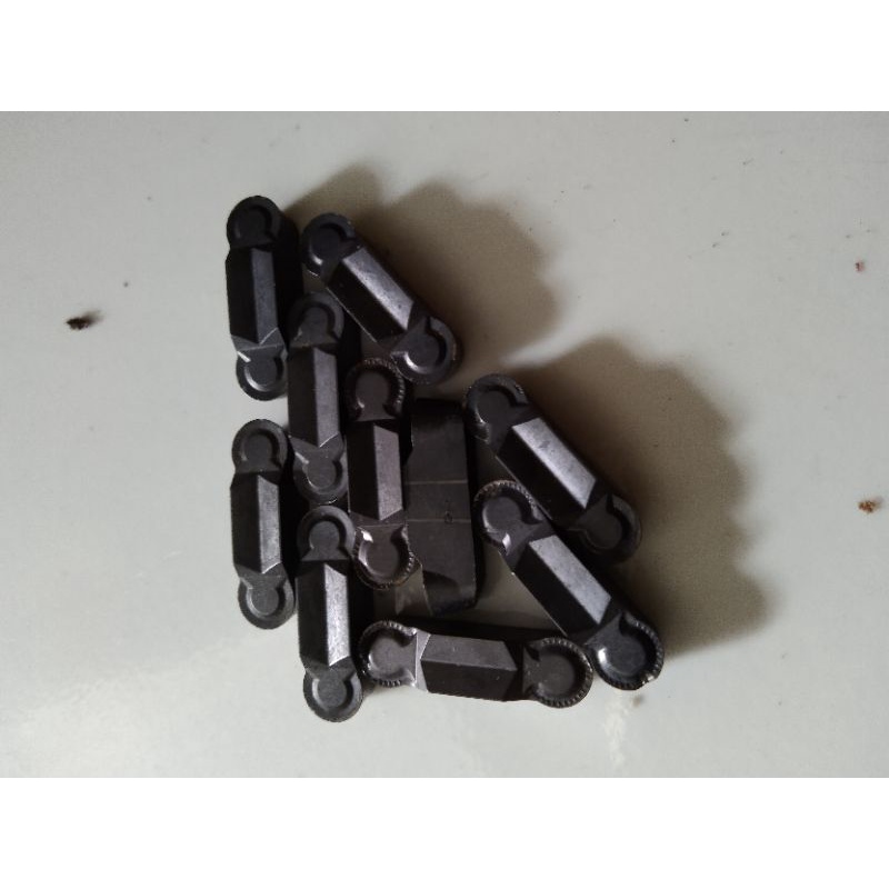 Jual insert potong, pahat bubut potong RADIUS R3 KYOCERA | Shopee Indonesia