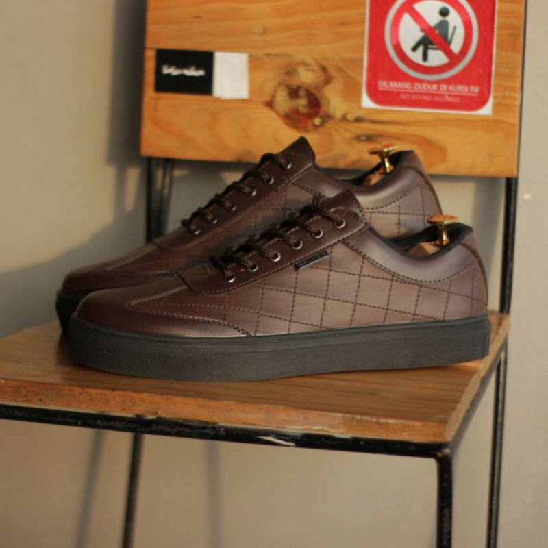 Jual Sneakers Tali Casual Kulit Original Pedro || Sepatu Sneakers Pria Original Premium Kasual ...