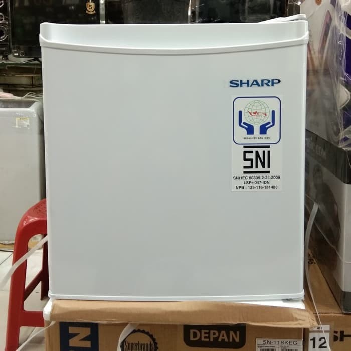 Jual KULKAS MINI SHARP PORTABLE 1 PINTU SJ 50 MBX | Shopee Indonesia