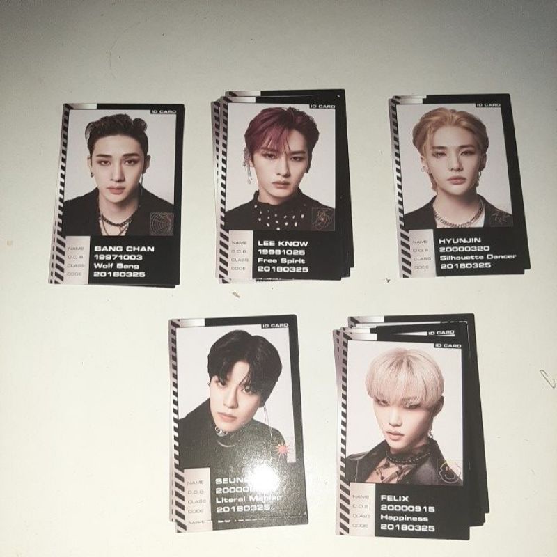 Jual id card oddinary straykids bangchan leeknow changbin hyunjin han ...