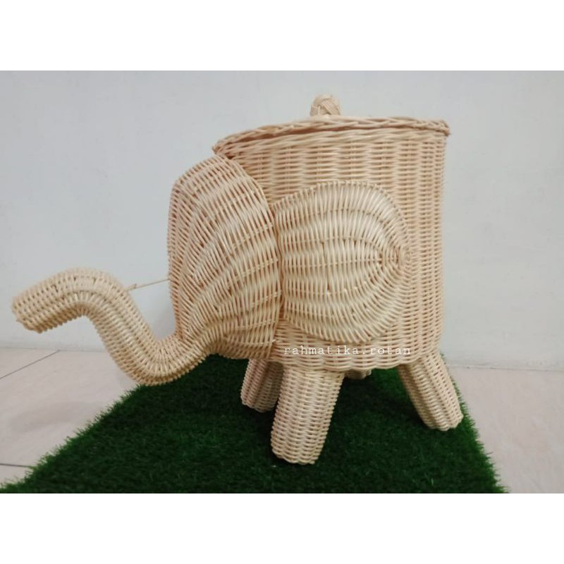 Jual storage rotan model gajah/box rotan gajah/basket rotan model gajah ...