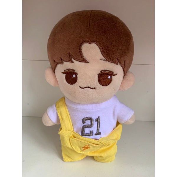 Jual Boneka EXO DOLL 20cm 15cm Baekhyun Chanyeol Chen Xiumin Lay Suho ...
