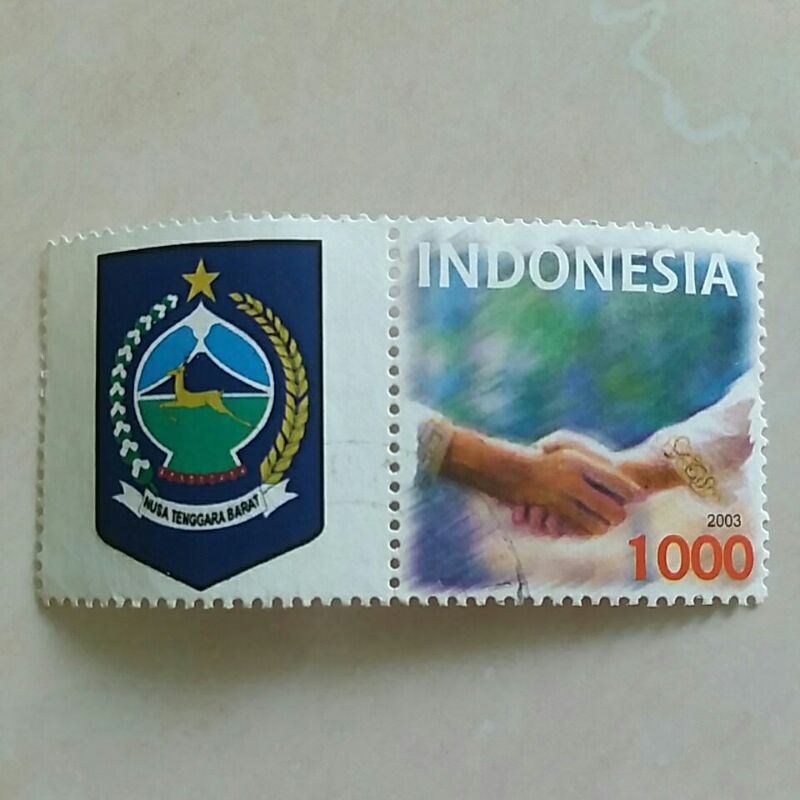 Jual (AA) Perangko Prisma Jabat Tangan Seri 1 Nusa Tenggara Barat 2003 ...