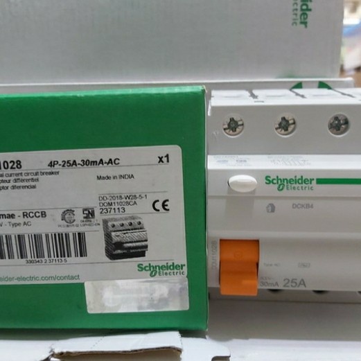 Jual elcb domae 4pole 25a 30ma domae schneider | Shopee Indonesia