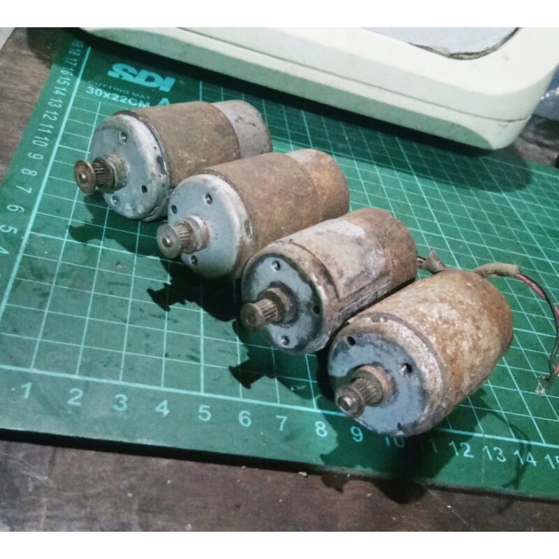 Jual dynamo dinamo motor generator 24vdc -3600rpm body karat fisik ...