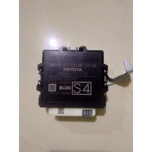 Jual ECU computer assy headlamp leveling fortuner vrz Innova LED ...