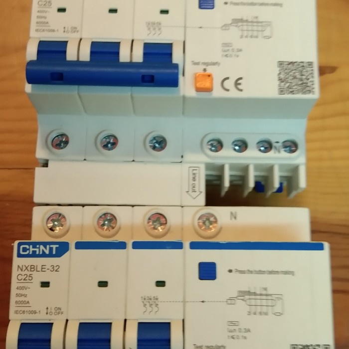 Jual Elcb chint 3 P+N 25 A 30/300 mA | Shopee Indonesia