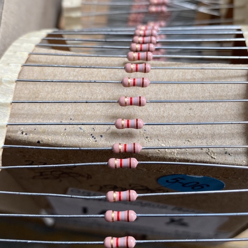 Jual resistor 1k8 1/2watt original japan bodi kecil ready | Shopee ...