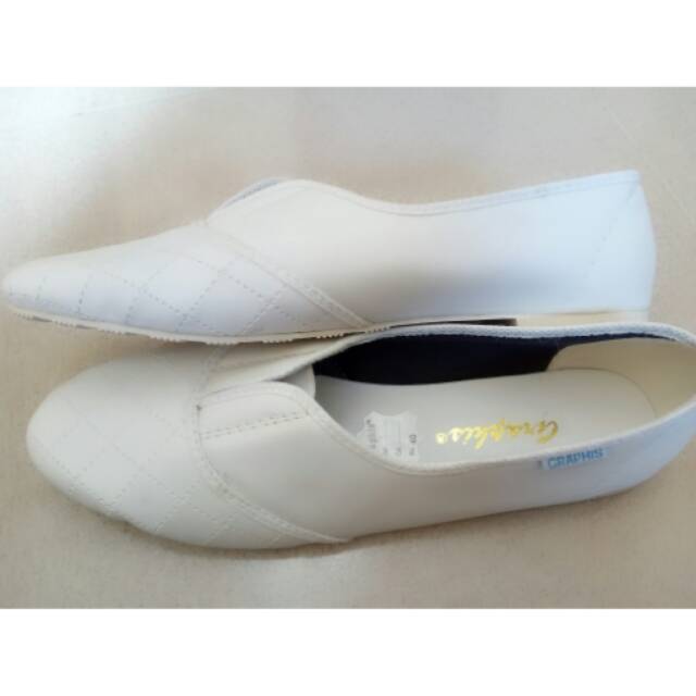 Jual Sepatu wanita putih haji umroh ringan dipakai dan nyaman berjalan ...