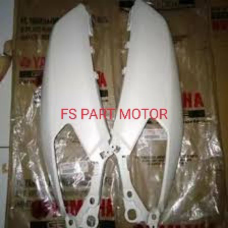 Jual Cover body belakang nmax old putih 2017/2019 | Shopee Indonesia