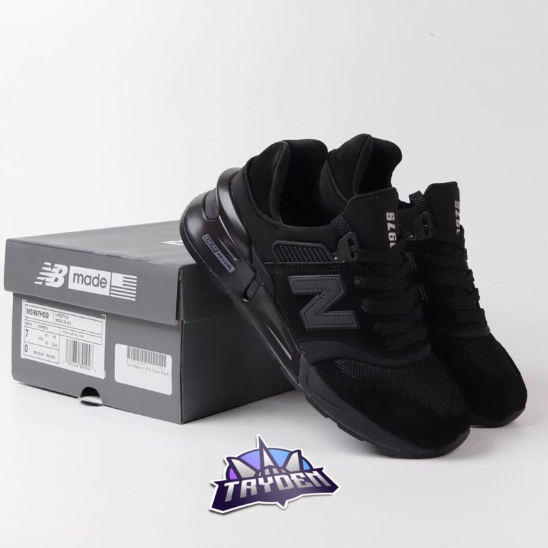 Jual New Balance 997 Triple Black | Shopee Indonesia