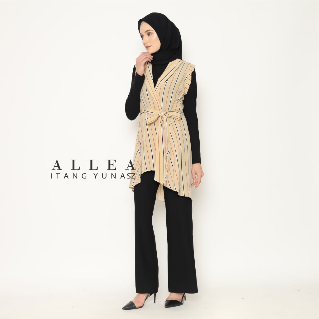 Jual Allea Itang Yunasz Baju / Gabriella Outer / Atasan wanita - Hijab ...