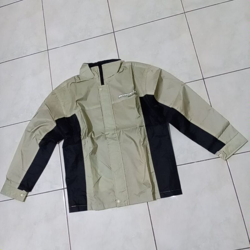 Jual Jaket/Jacket Parasut Pertamina Meditran SX ukuran Free size ...