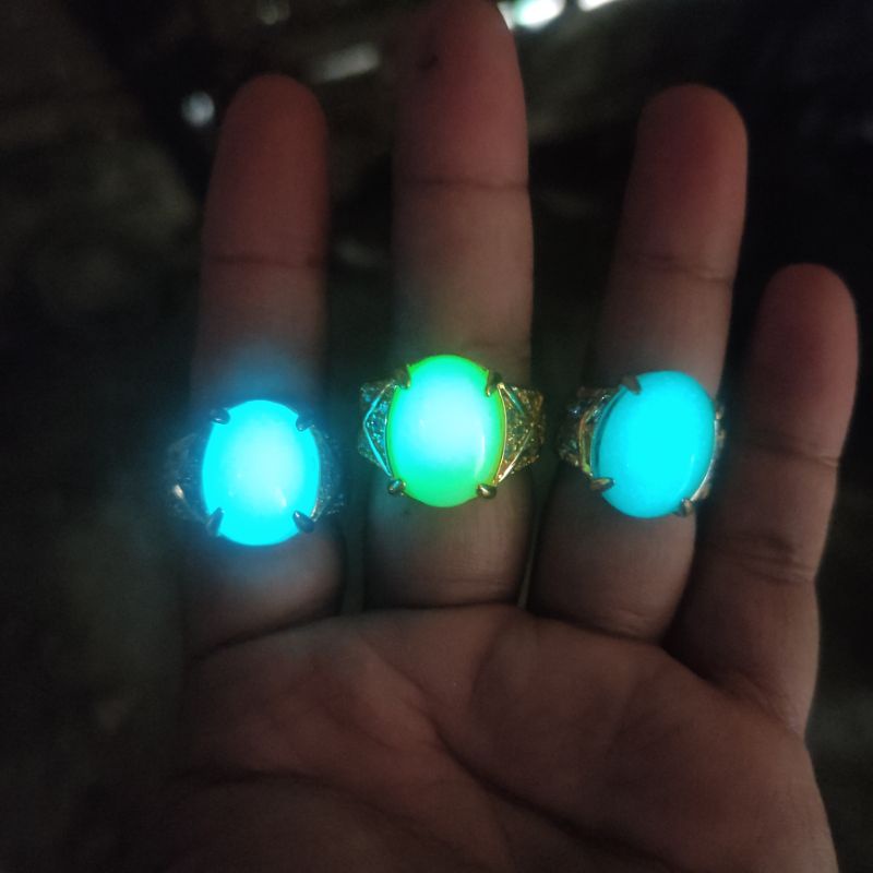 Jual PAKET 3 BUAH CINCIN BATU AKIK FOSFOR 3 WARNA (N) | Shopee Indonesia