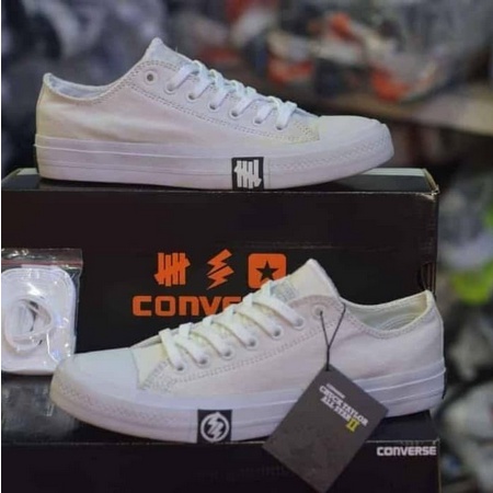 Jual Sepatu Sneakers Distro Pria Wanita Converse All Star Undefeated ...