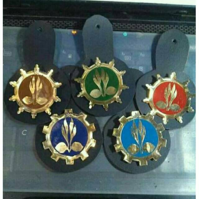 Jual 100biji komplit | ambalan | dkr tanda jabatan | tanda ambalan ...