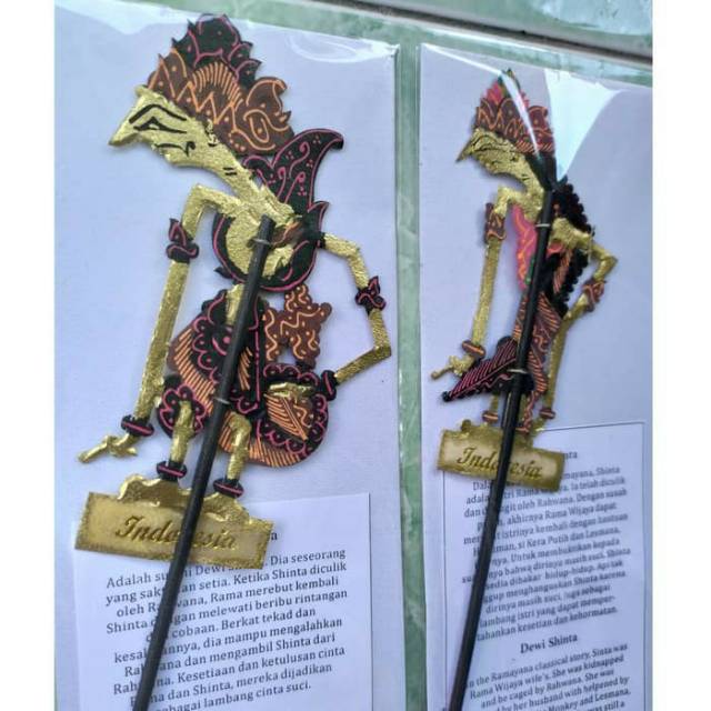 Jual Souvenir Miniatur Wayang Kulit Raden Arjuna dan Dewi Srikandi Mini ...