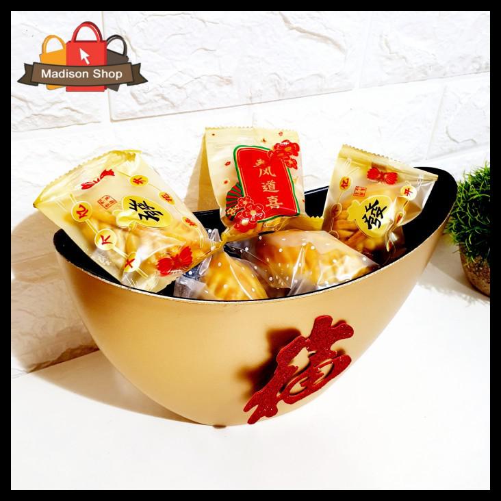 Jual Tempat Permen Yenpau Emas Hampers Imlek Bentuk Uang Emas Cina ...