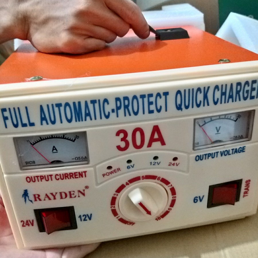Jual Rayden charger accu/ aki 6v 12v 24v 30A otomatis travo bagus ...