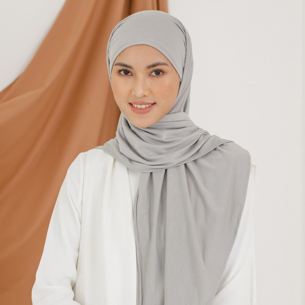 Jual Lozy Hijab - Rayna Instan Square 179K Get 2 (Hijab Rayon Instan ...