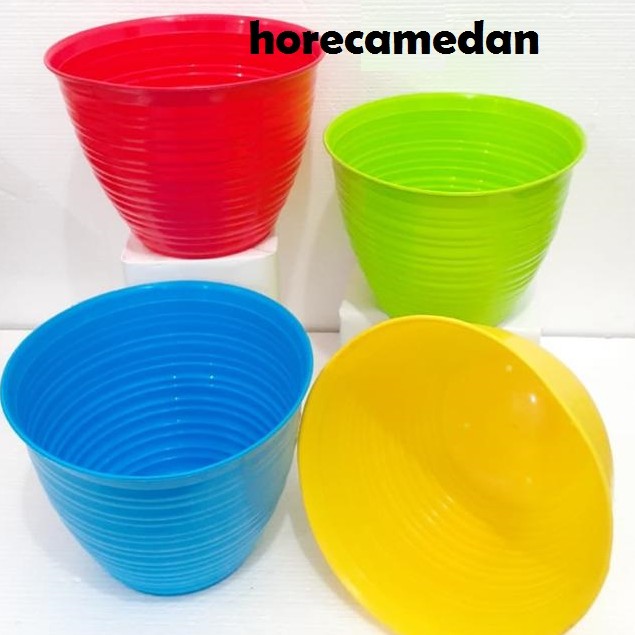 Jual Pot Bunga warna uk jumbo besar 30cm / Pot tawon tanaka warna ...