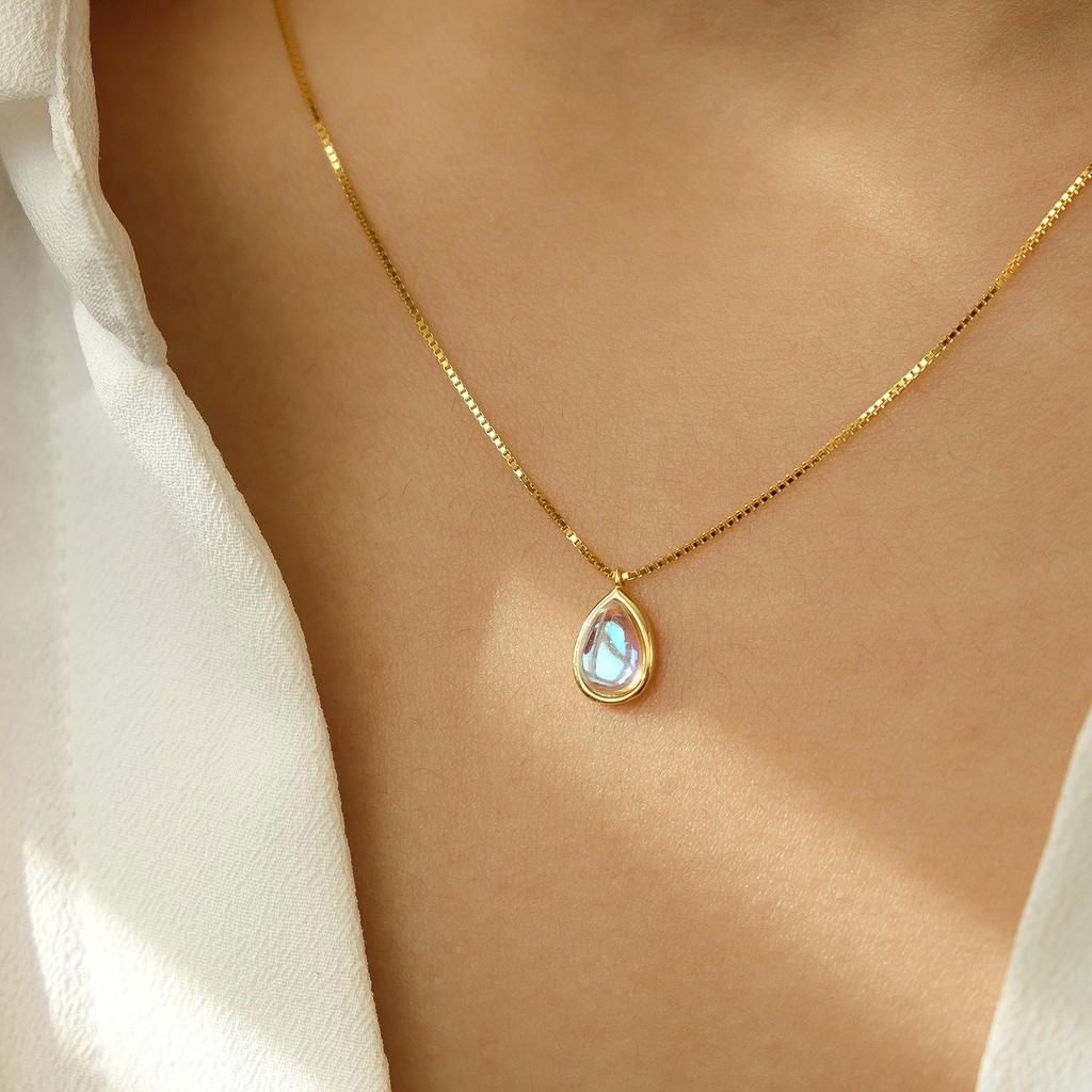 Jual Moonstone Teardrop Dainty Necklace — 18K Gold Plated S925 Sterling ...