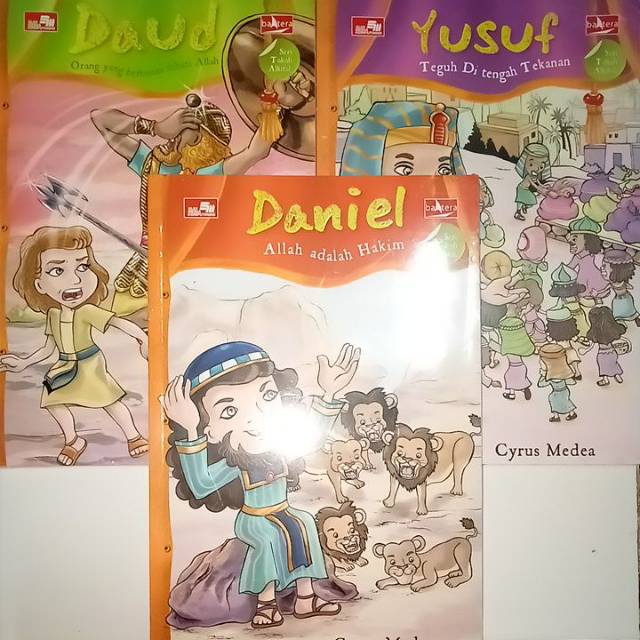 Jual Komik Tokoh Alkitab Daud - Yusuf - Daniel (3 Buku) Segel Oleh ...