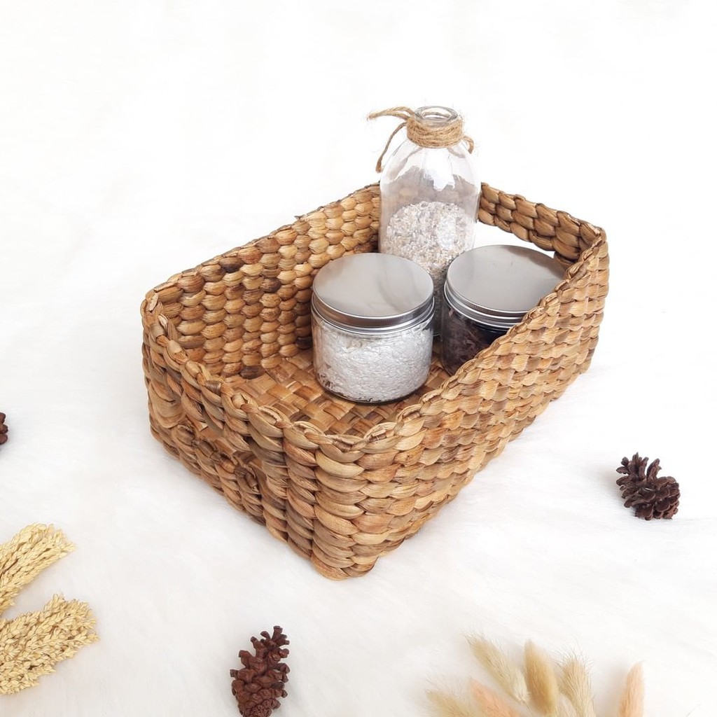 Jual Keranjang Anyaman / Box Anyaman / Kerajinan Eceng Gondok | Shopee ...