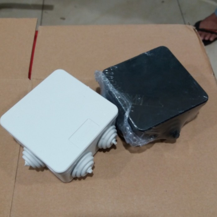Jual Masko Duradus / Doradus / Junction Box 8.3X8.3 Putih / Hitam ...