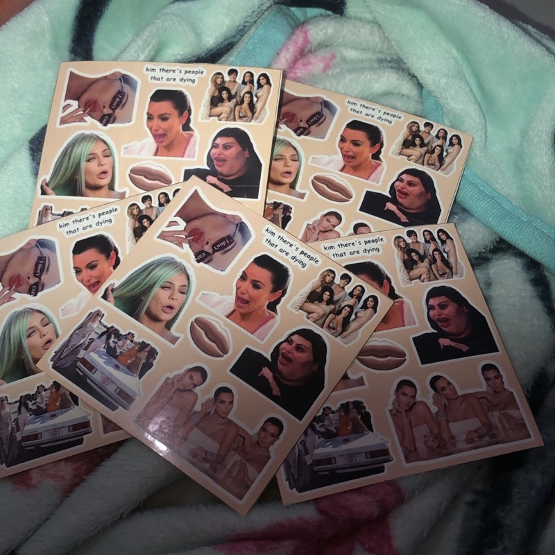 Jual keeping up with the kardashians sticker (kim kardashian,kourtney ...