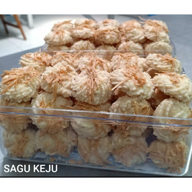Jual Kue kering sagu keju ori atau pandan | Shopee Indonesia