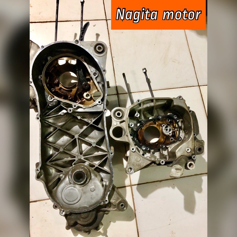 Jual Blok sepasang kiri kanan crankcase yamaha nmax barang scond ...