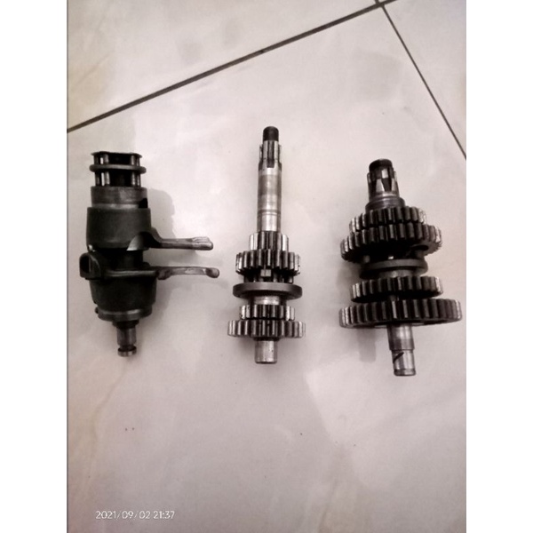 Jual gigi rasio gear rasio full set yamaha L2 super L2G original ...