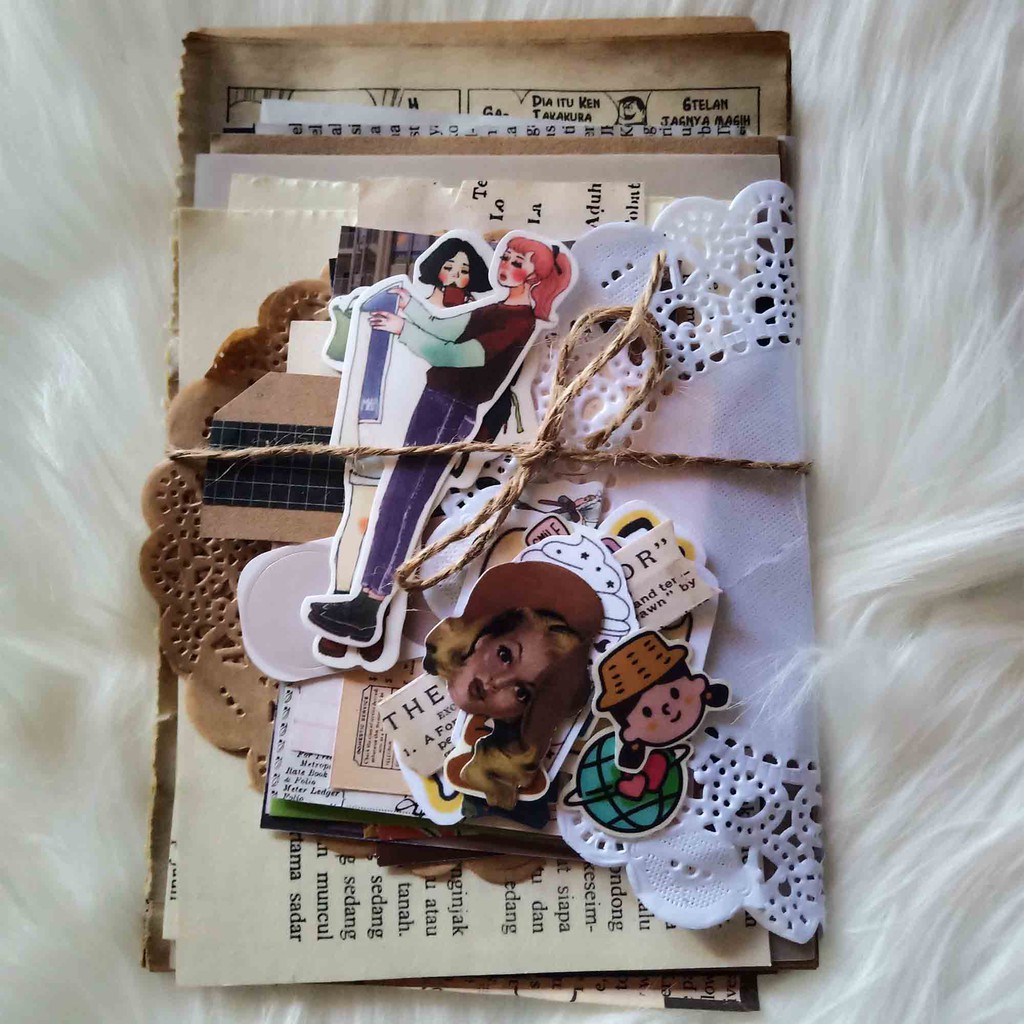 Jual 50 Pcs ++ Journal Kit Vintage Mini / Old paper bundle / Journaling ...
