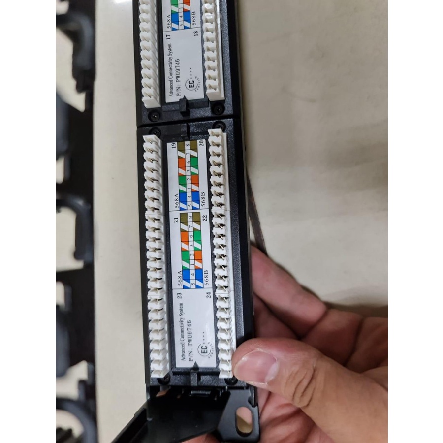 Jual Patch Panel Cat 5e 24Port / Frame panel Modul 24 Port Cat.5e ...