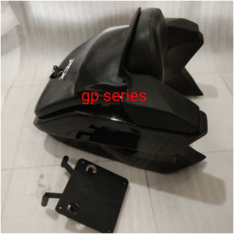 Jual (promo)top box pcx new 160 dan pcx 150 lokal sudah berikut breket ...