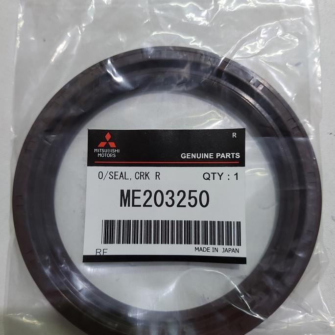 Jual Seal Crankshaft Rear atau Seal Klek As Belakang Pajero V78 4M41 ...